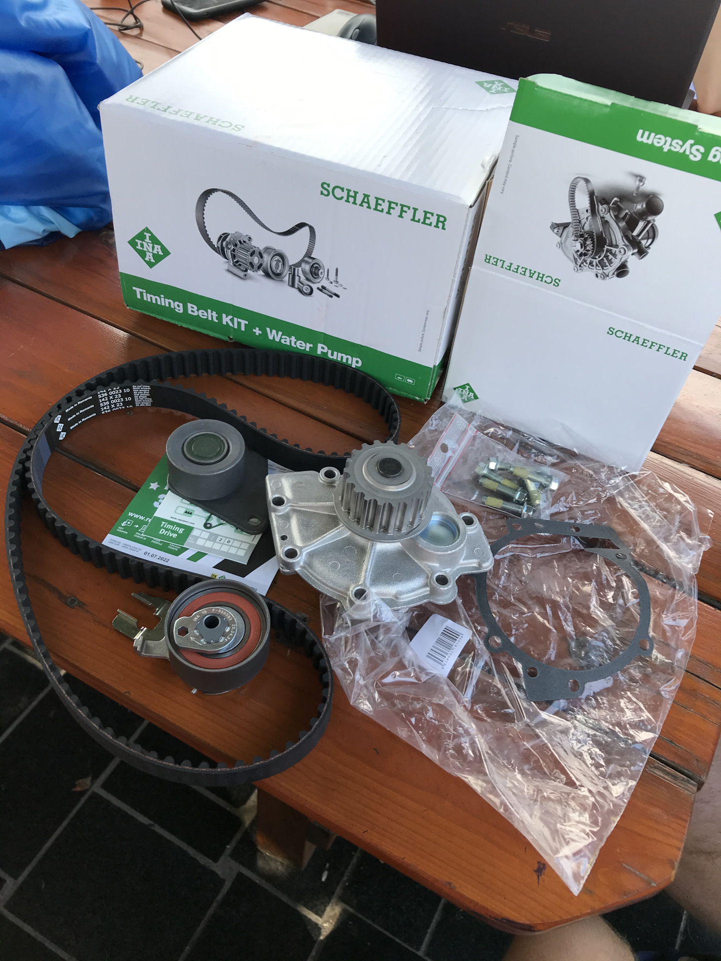 Замена комплекта ГРМ, мембраны ВКГ и другое — Volvo S80 (2G), 2,5 л ...