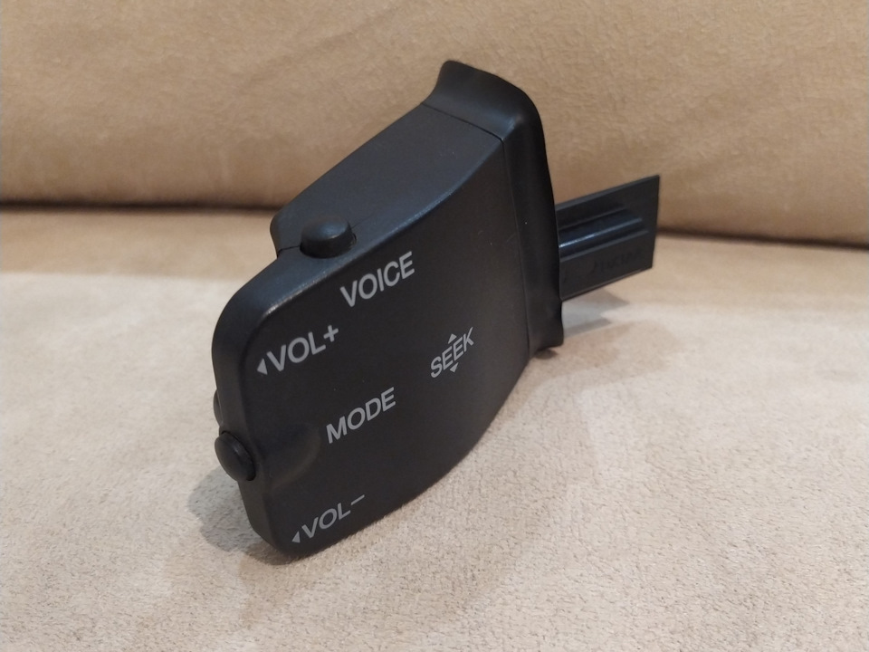 Джойстик магнитолы с voice на Ford C-Max I, Ford Focus II Sedan, Ford ...