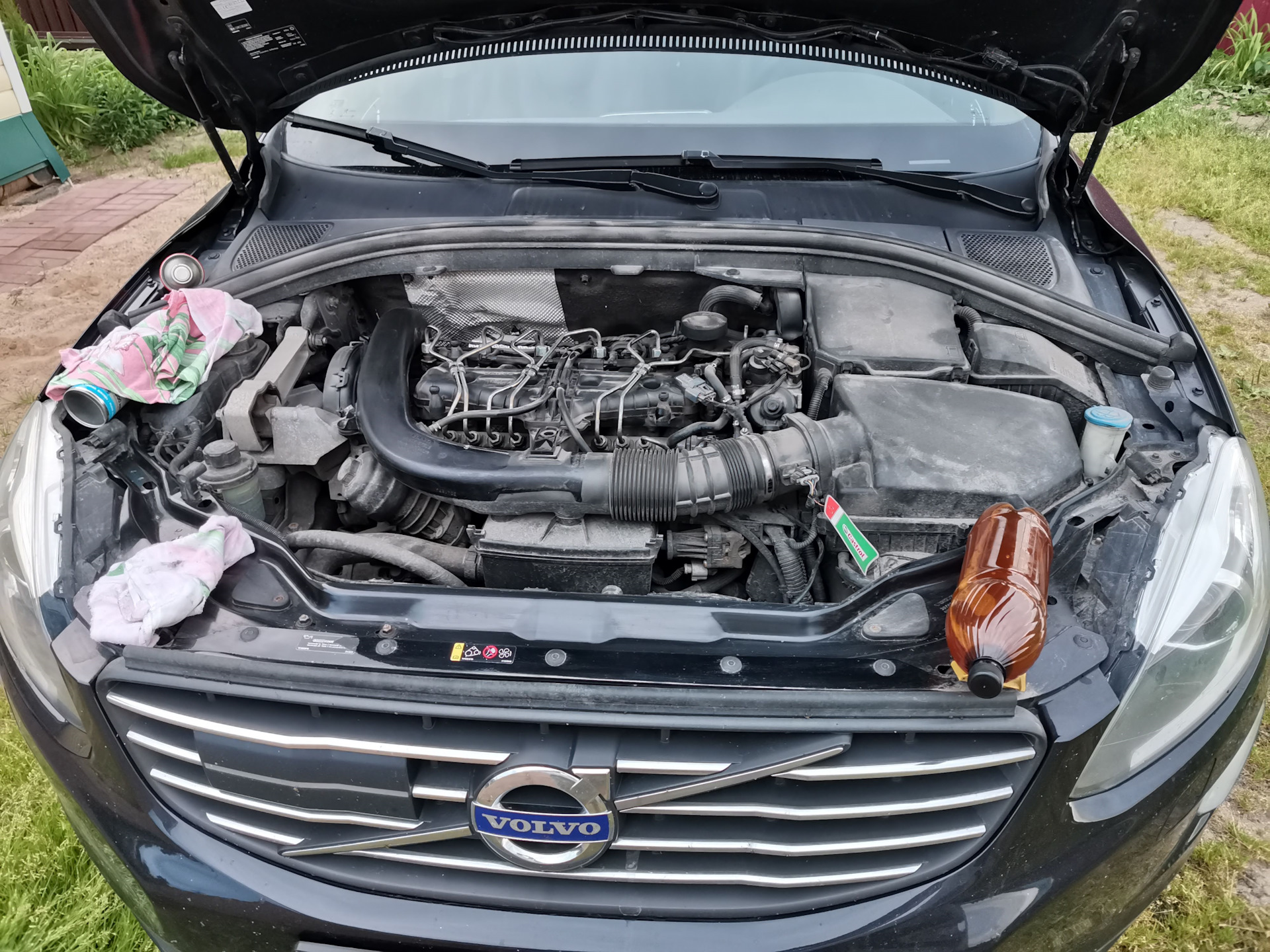 Замена подшипника кондиционера — Volvo XC60 (1G), 2,4 л, 2014 года ...