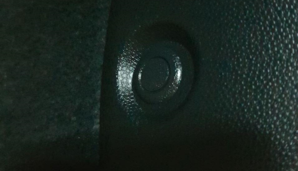 Заглушки, клипсы и "про_пистон" — Mazda 3 (1G) BK, 1,6 л, 2007 года ...