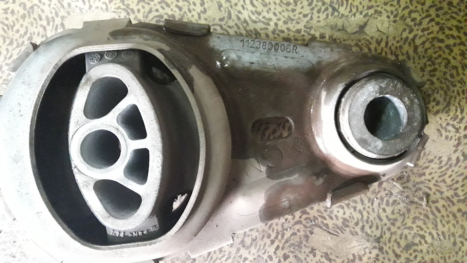 112380006R Тяга реактивная RENAULT | Запчасти на DRIVE2