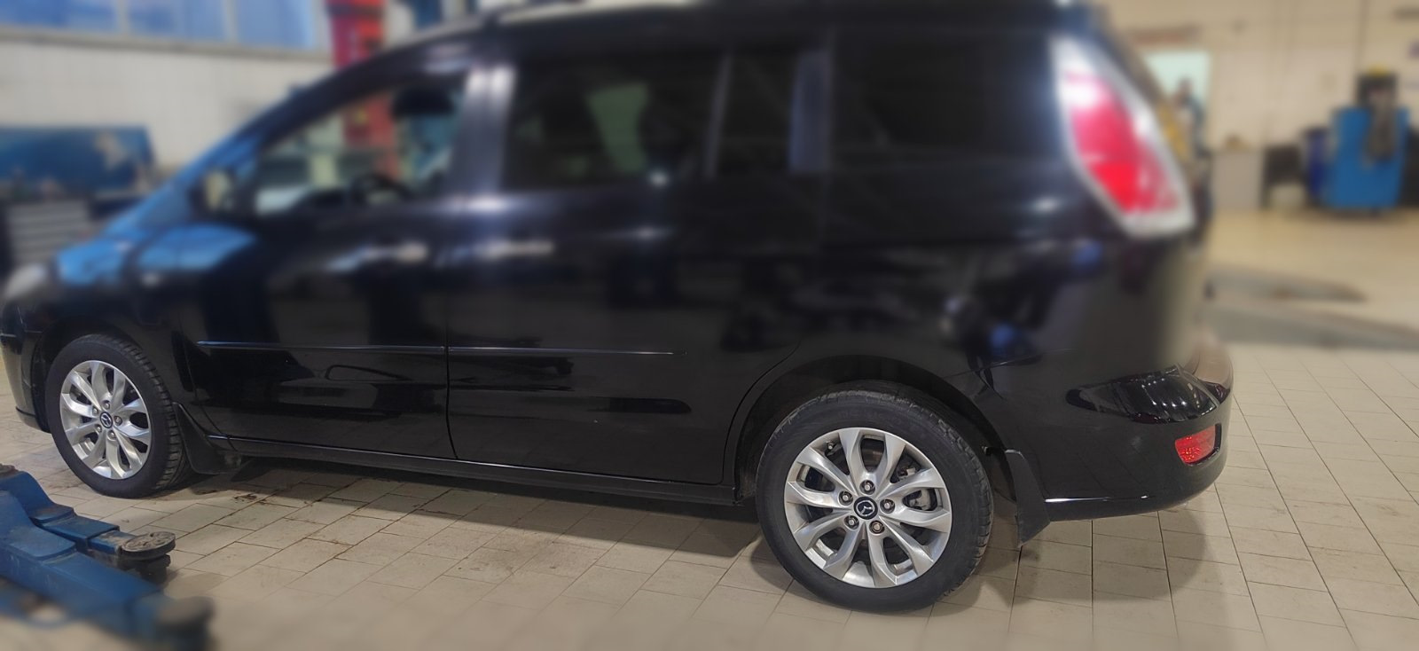 Задние пружины, замена. — Mazda 5, 1,8 л, 2008 года | визит на сервис ...