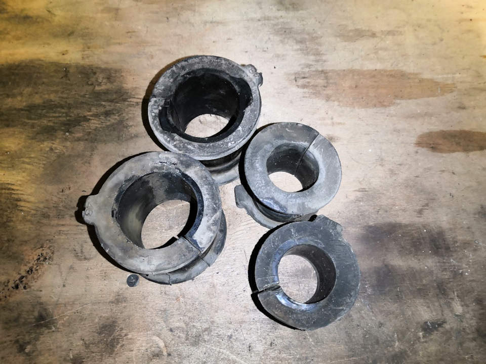 ️ 1️⃣2️⃣ Замена втулок стабилизатора KDSS — Toyota Land Cruiser Prado ...