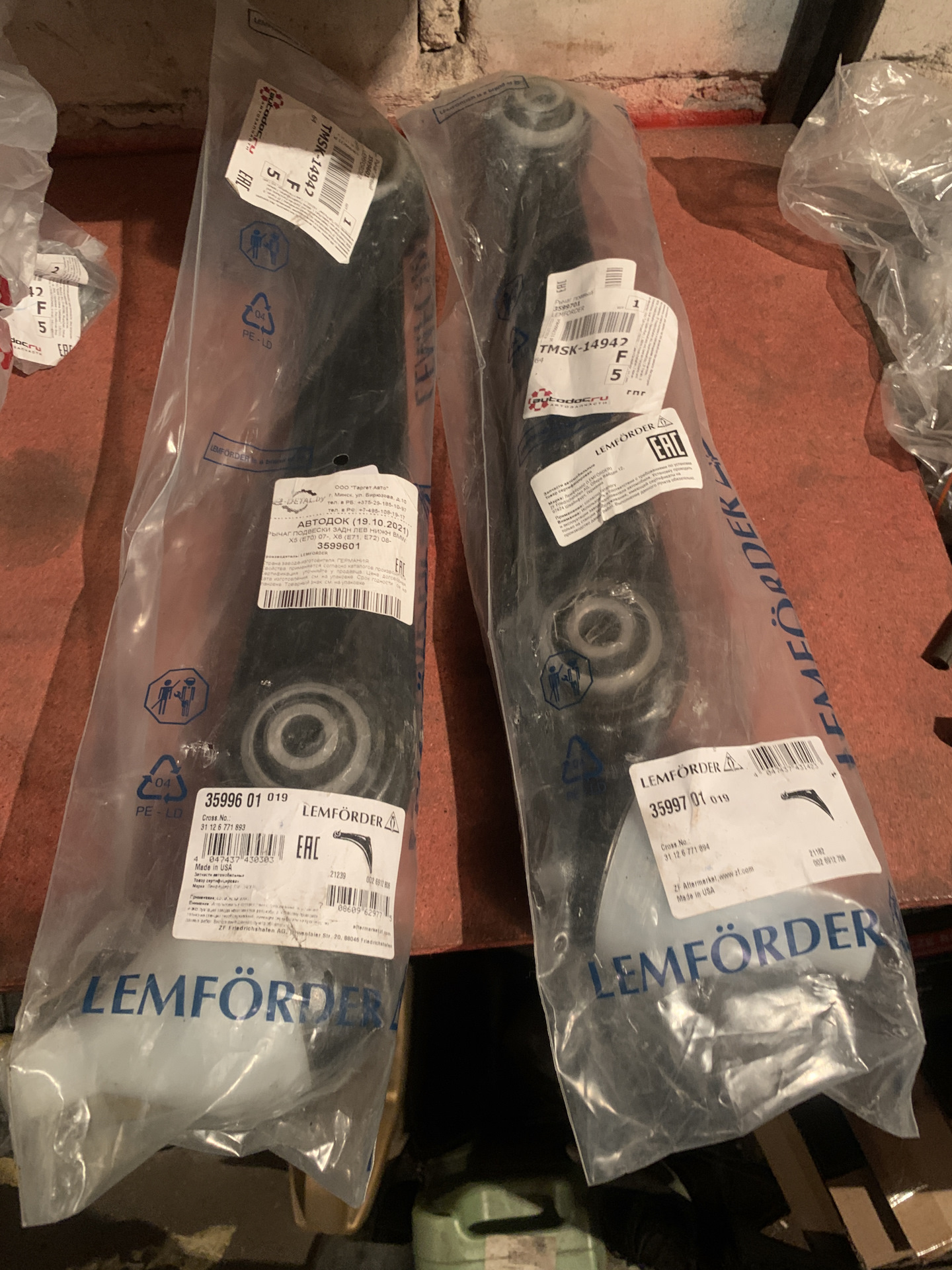 Замена рычагов передней подвески — BMW X5 (E70), 3 л, 2008 года ...