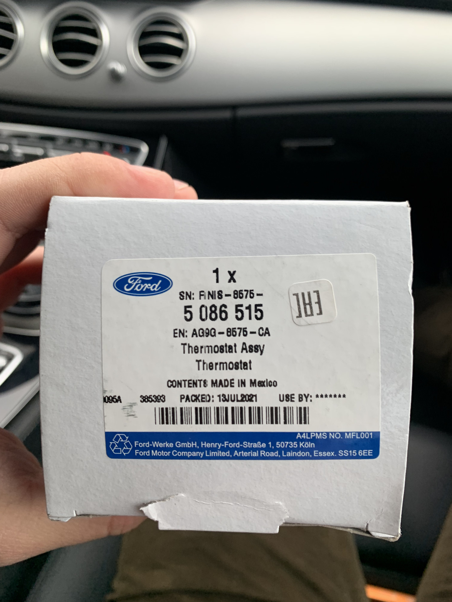 Сайлентблоки задних нижних рычагов, течь ОЖ — Jaguar XF (1G), 2 л, 2013 ...