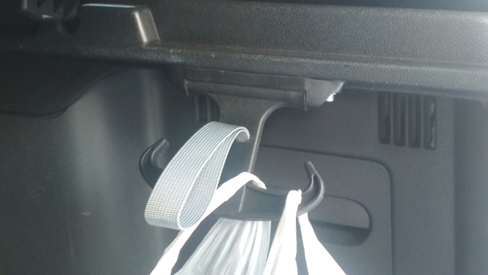 Сетка в багажник, съёмная клемма и по мелочи… — Renault Duster (1G), 1 ...