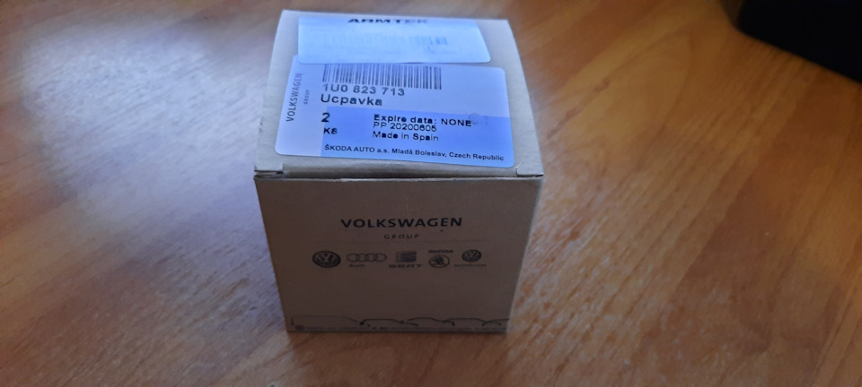 1U0823713 Заглушка VAG | Запчасти на DRIVE2