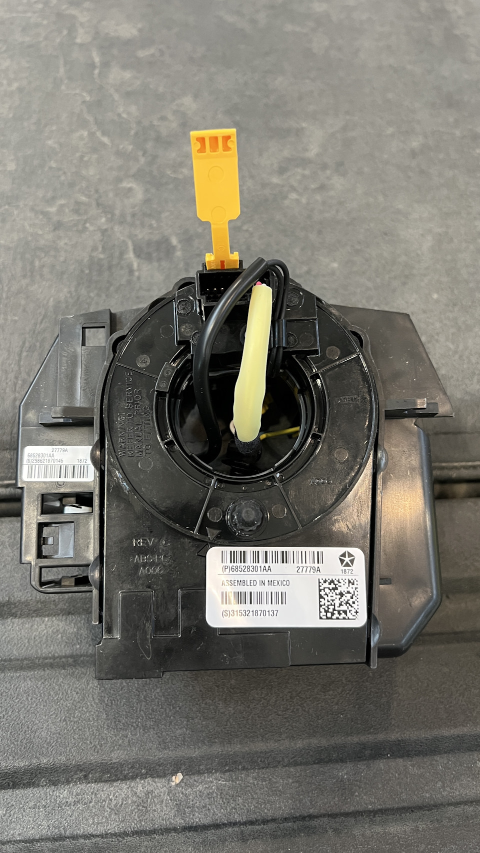 Замена рулевого шлейфа Dodge Ram — Dodge Ram, 5,7 л, 2013 года | своими ...