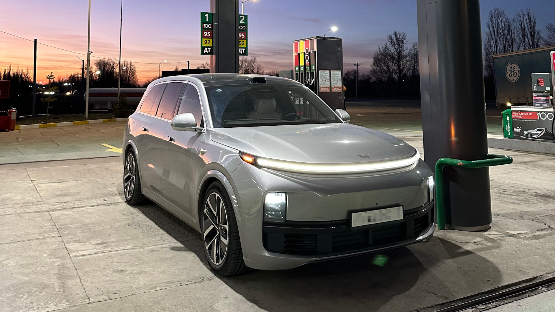 Li Auto Li L9 1.5 гибридный (Plug-in) 2023 | Max 理想 CDM на DRIVE2