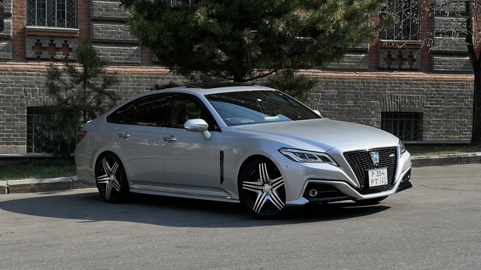 Фоточки — Toyota Crown (S220), 2,5 л, 2019 года | фотография | DRIVE2