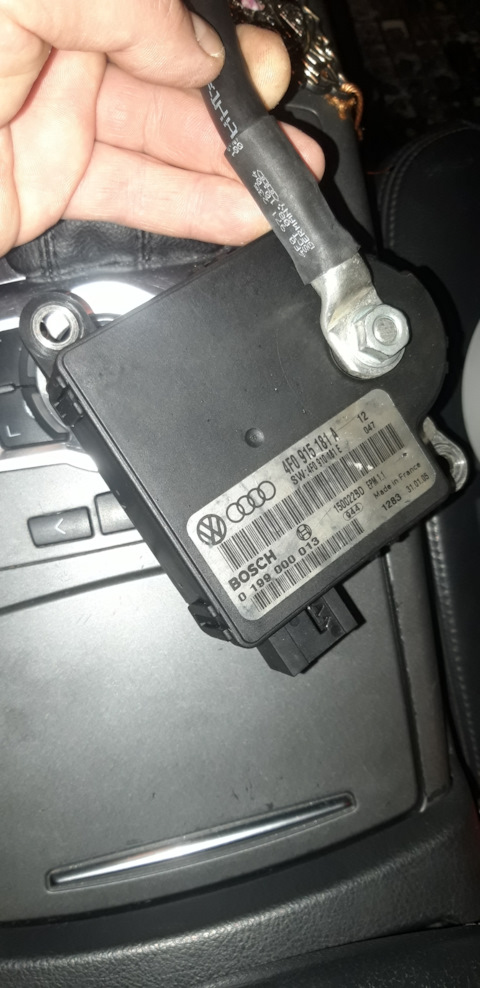 4F0915181A Блок управления аккумулятором 4F0910181E 0199000013 Audi A6 ...