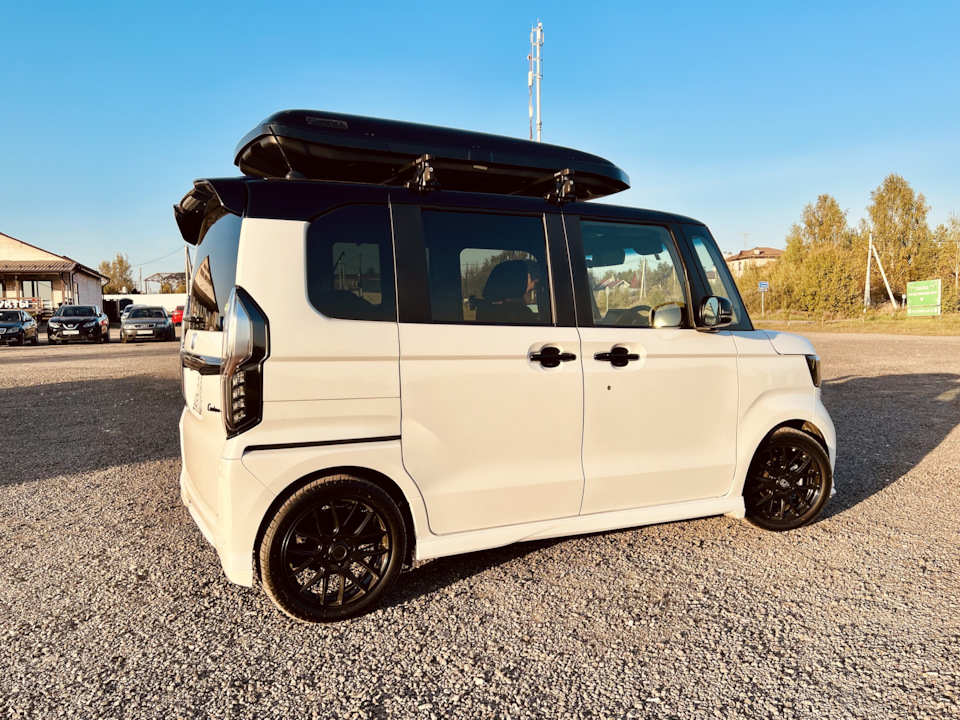 74. Бокс на крышу Inno BR55BK для N-BOX JF3/JF4 — Honda N-Box (2G), 0,7 л, 2019 года ...