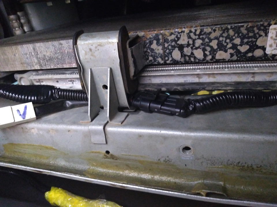 31103418341 Шарнир рычага подвески BMW | Запчасти на DRIVE2