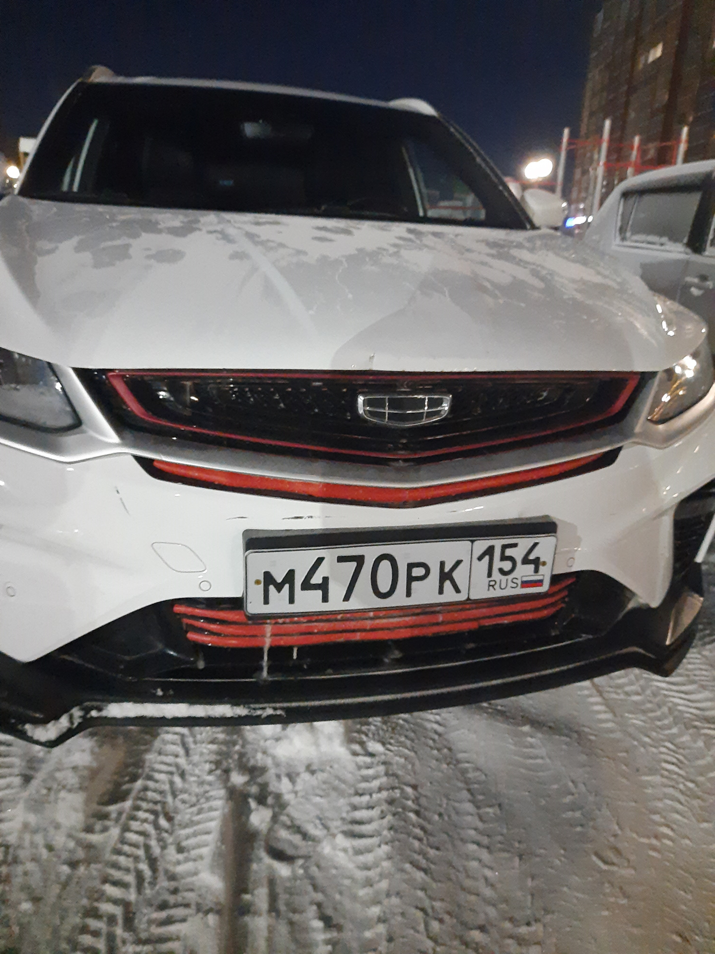 Утепляем радиатор — Geely Coolray (1G), 1,5 л, 2022 года | своими ...