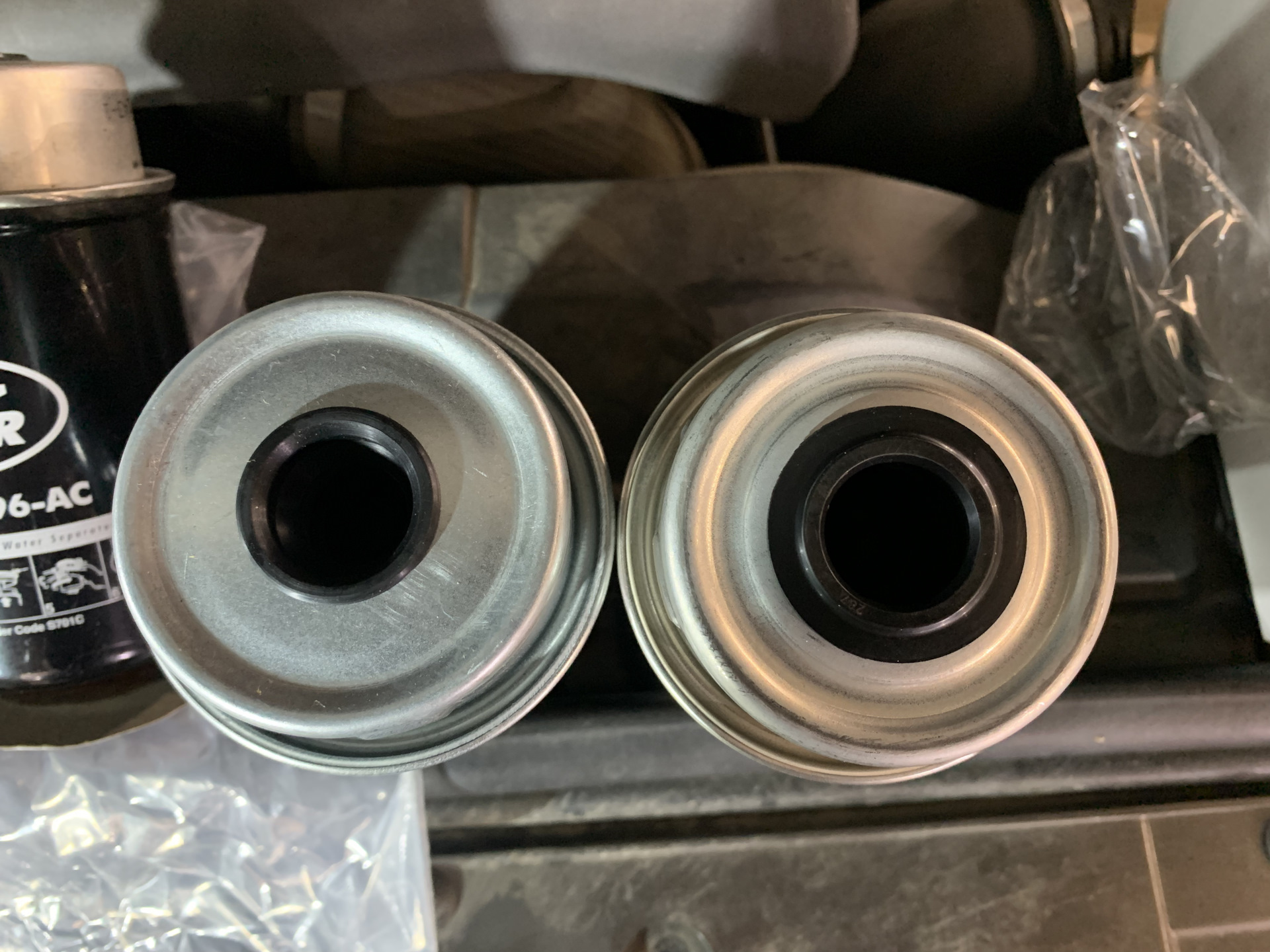 Замена топливного фильтра LR072610 на Range Rover 4,4 — Land Rover ...