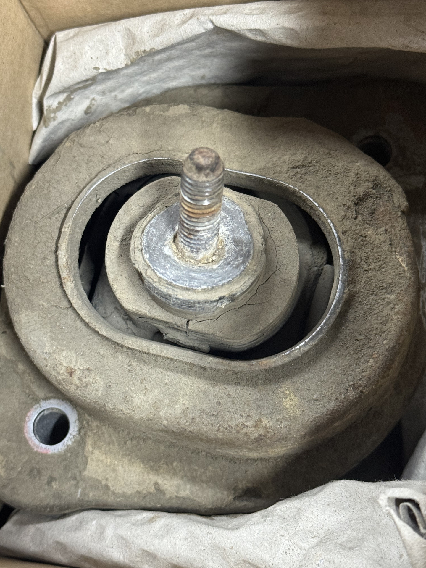 Замена подушек двигателя n52 — BMW X3 (E83), 2,5 л, 2008 года | поломка ...