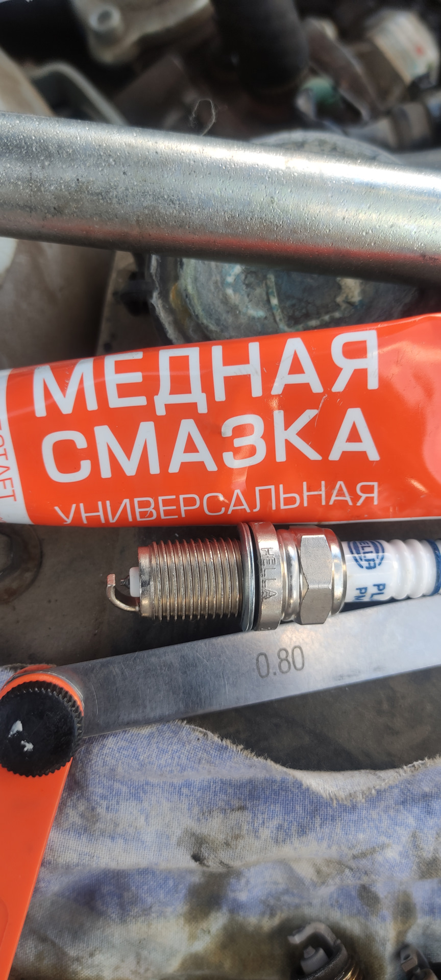 Замена свечей зажигания БМВ 3. 2,5. — BMW 3 series (E46), 2,5 л., 2003 ...