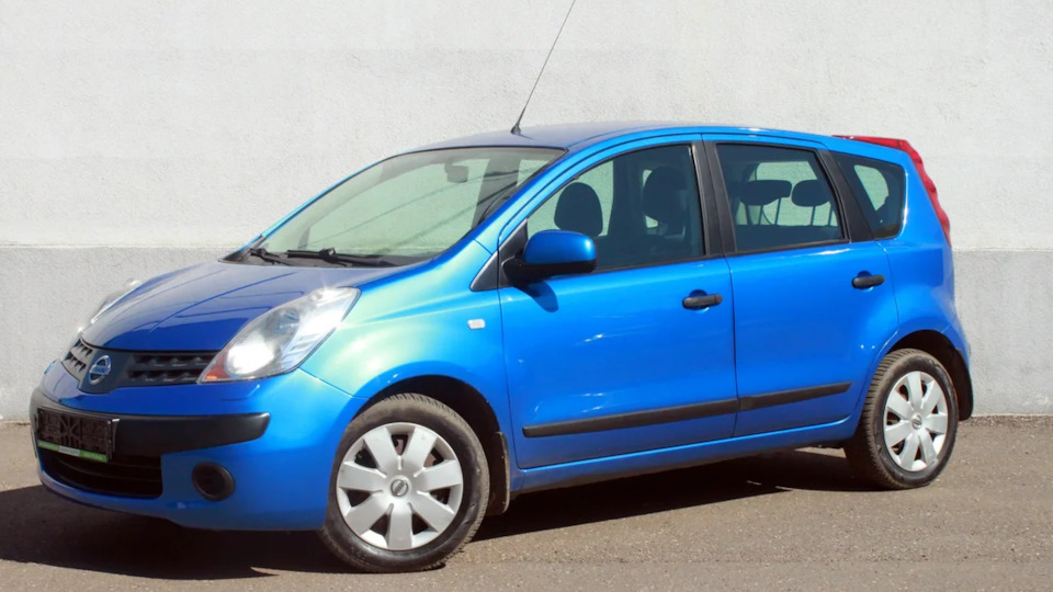 Nissan Note (1G) 1.6 бензиновый 2007 | 1,6 МТ на DRIVE2