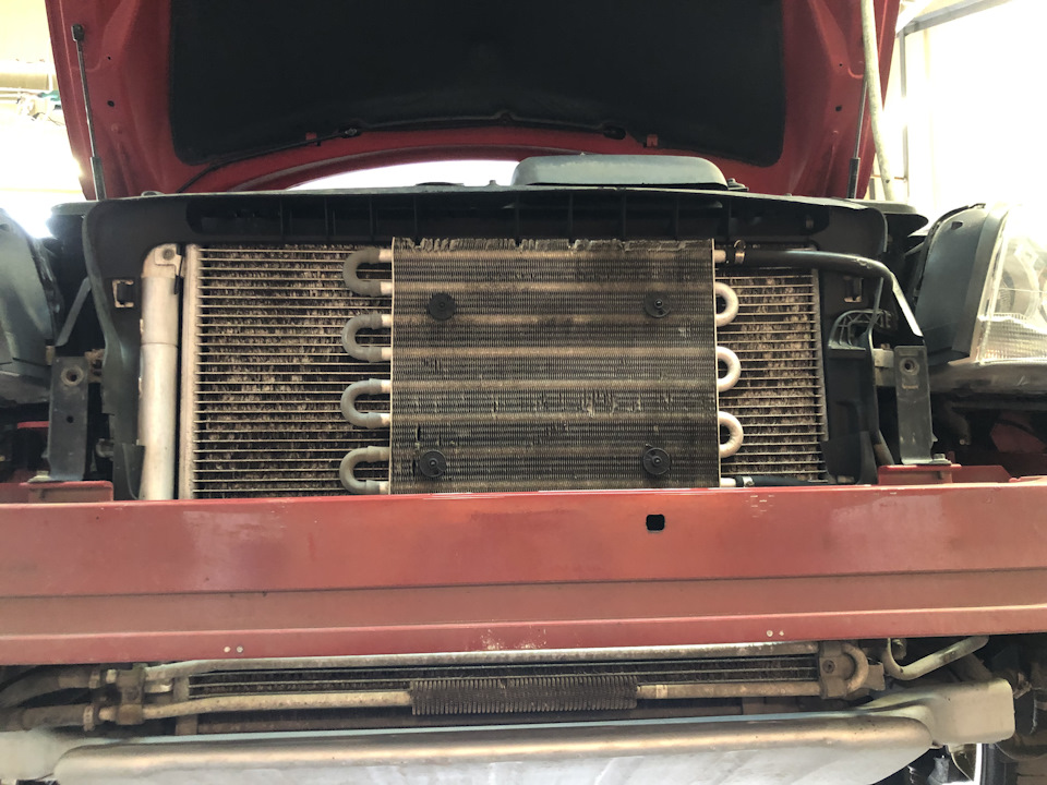 Замена радиатора кондиционера Volvo и дополнительного радиатора АКПП ...