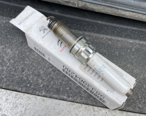 9833964280 Свеча зажигания Peugeot Citroen | Запчасти на DRIVE2