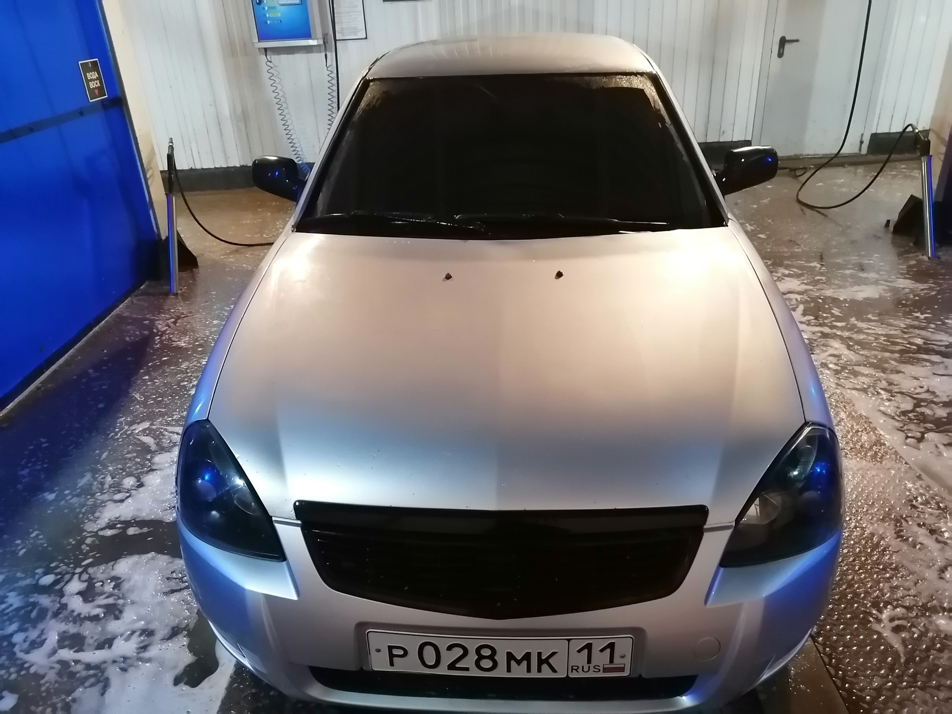 Приора в тонировке оперстайл — Lada Приора хэтчбек, 1,6 л, 2008 года ...