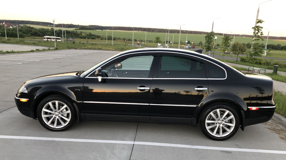 Шины летние 215/50 R17, литые диски 7,5Jx17 ET47 5x112 на Volkswagen ...