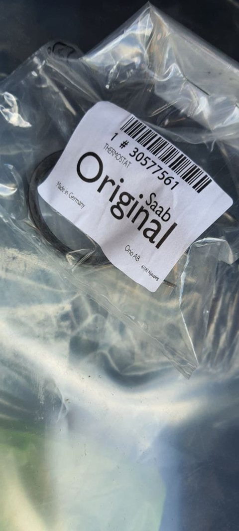 30577561 Термостатический регулируемый клапан системы охлаждения ...