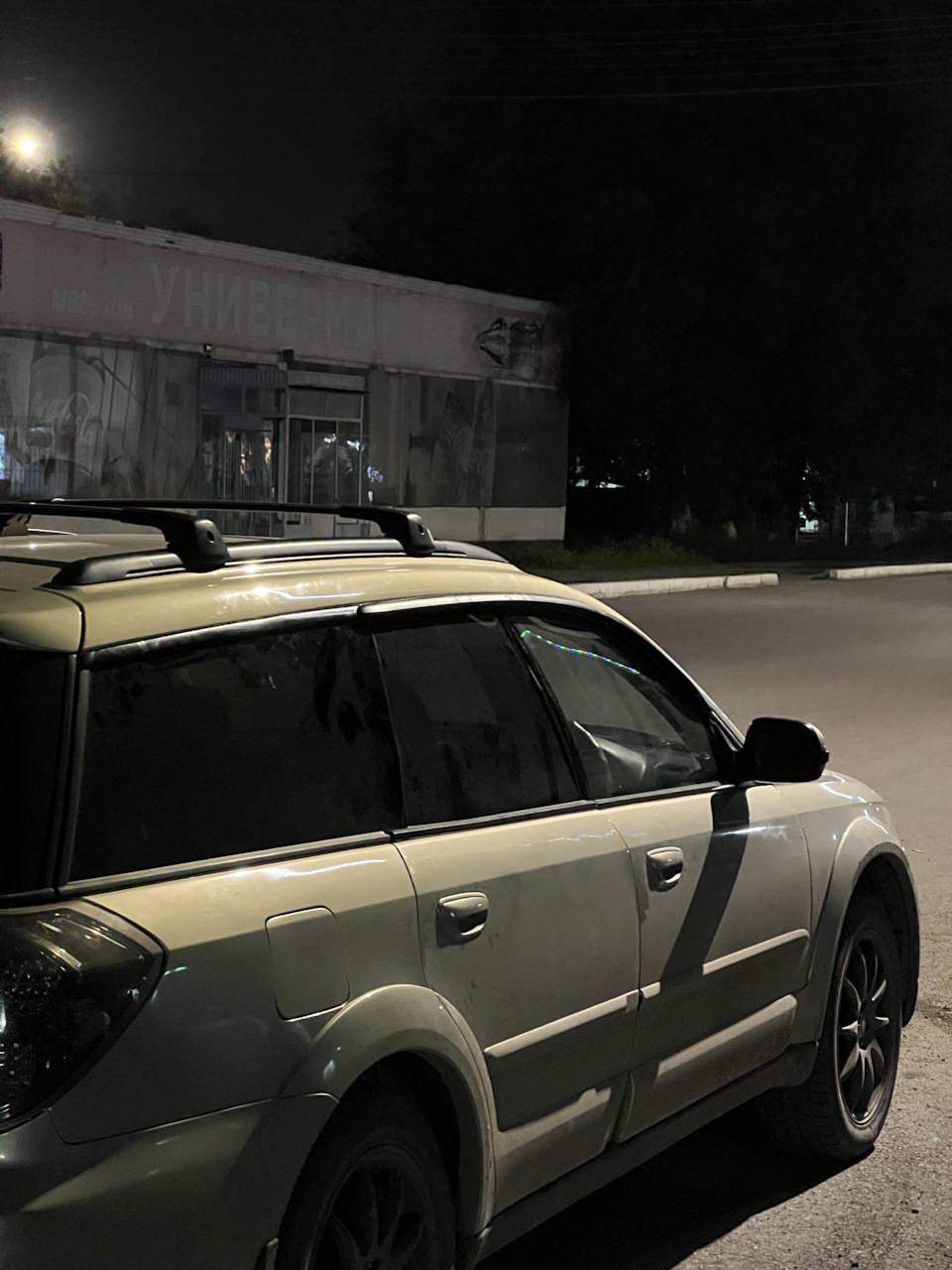 Ветровик на месте🌝 — Subaru Outback (BP), 2,5 л, 2005 года | аксессуары ...