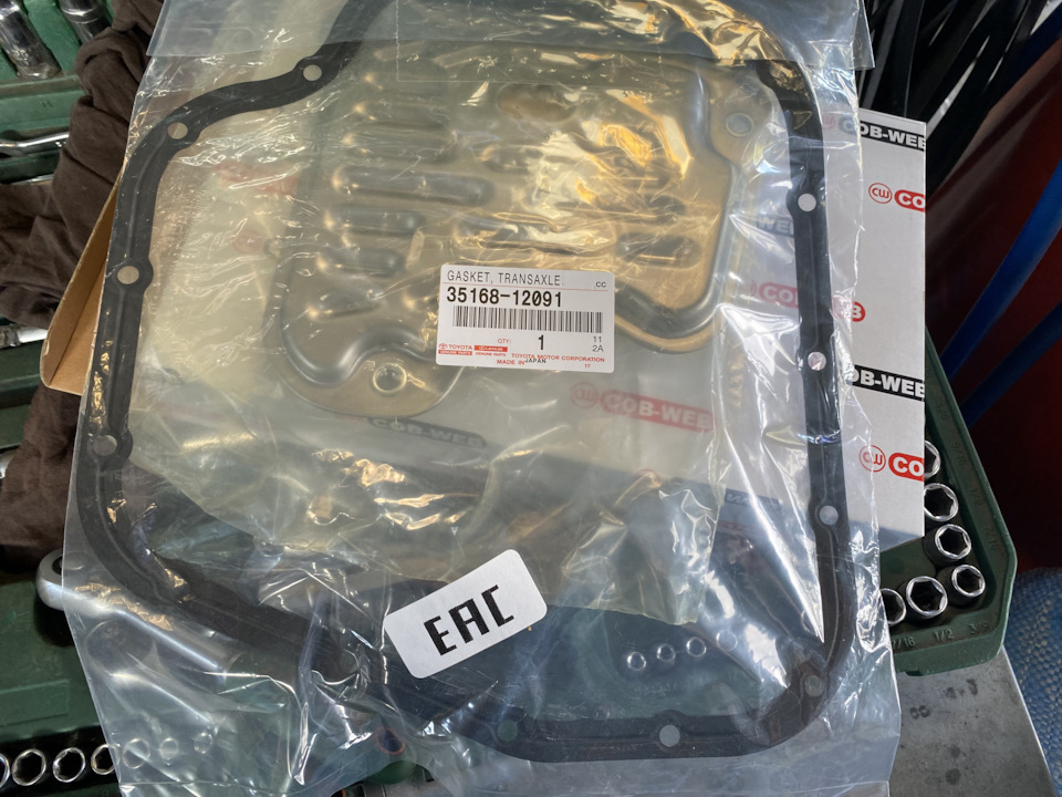 Замена жидкости в вариаторе (с заменой фильтра) в двигателе и замена ...