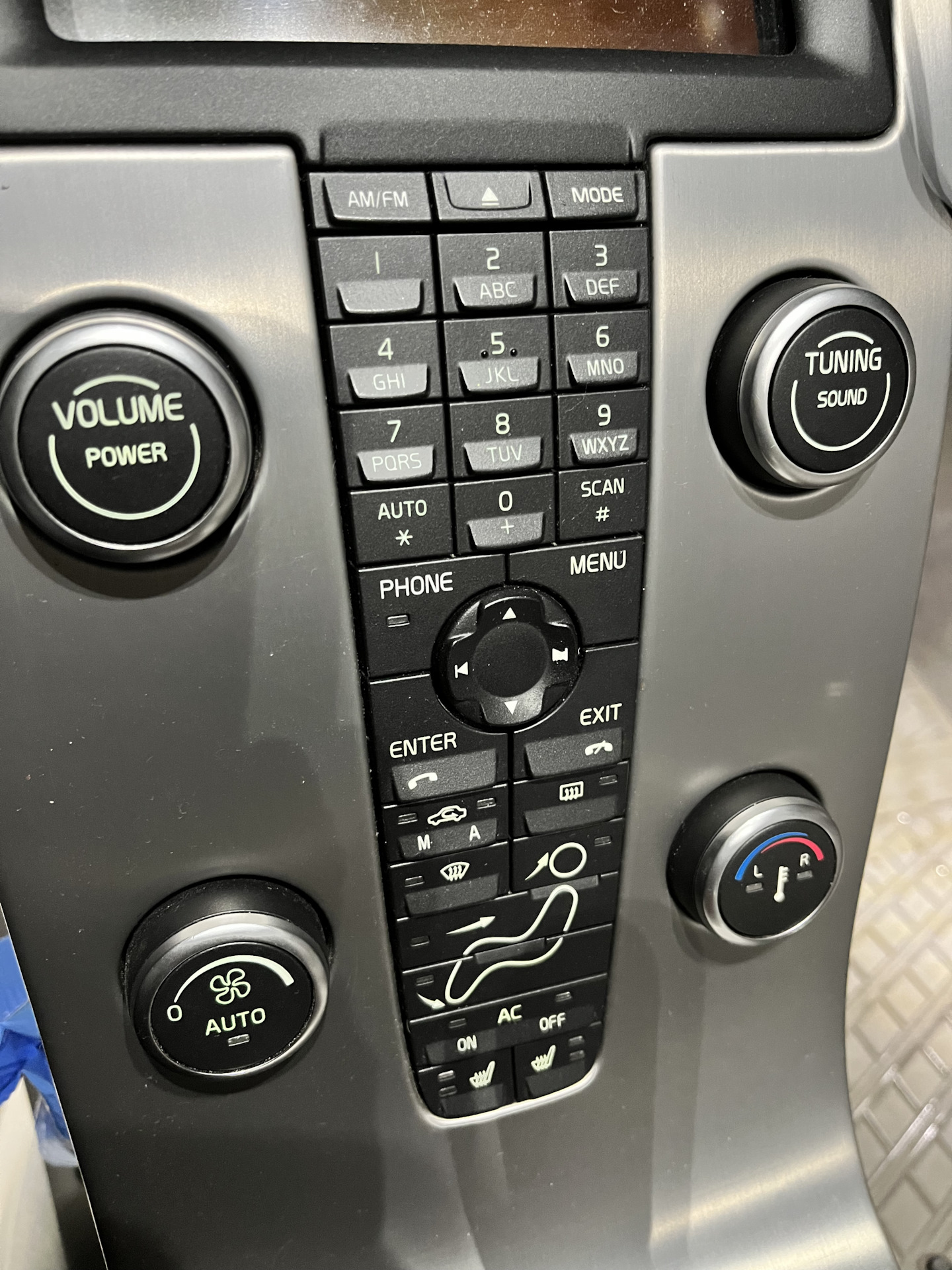 ccm-0073, ccm-dd01 замена блока климата — Volvo V50, 2 л, 2008 года ...