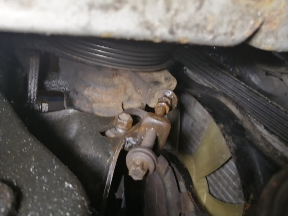 Гремит/стучит двс. Часть 1,2 — Toyota Corsa (5G), 1,3 л, 1998 года ...