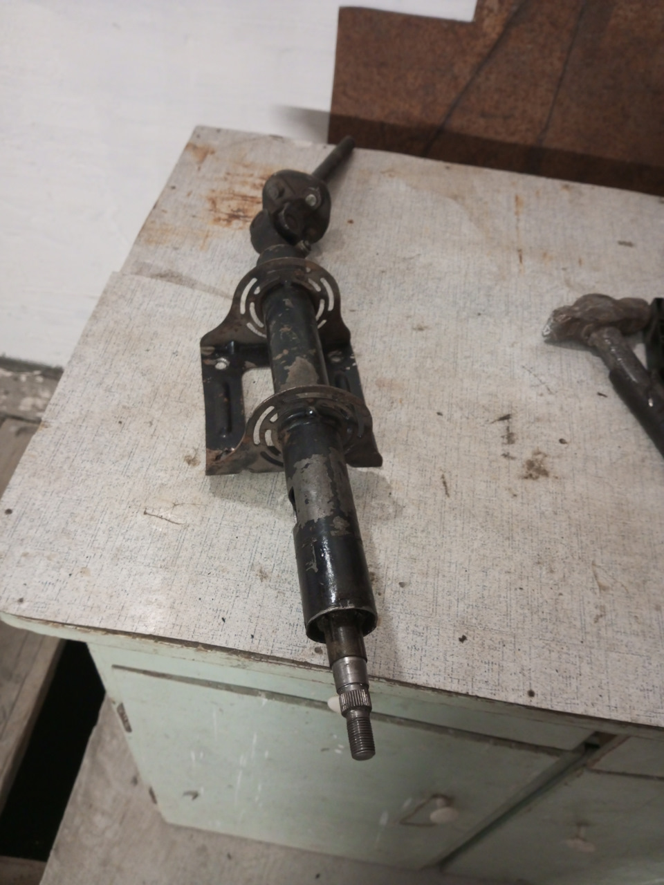 Идиотское крепление рулевой колонки — Москвич 2141, 1,5 л, 1989 года ...