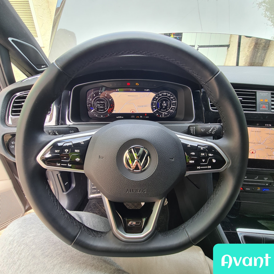 Personalized heated GOLF 8 R-LINE steering wheel — Volkswagen Golf Mk7 ...