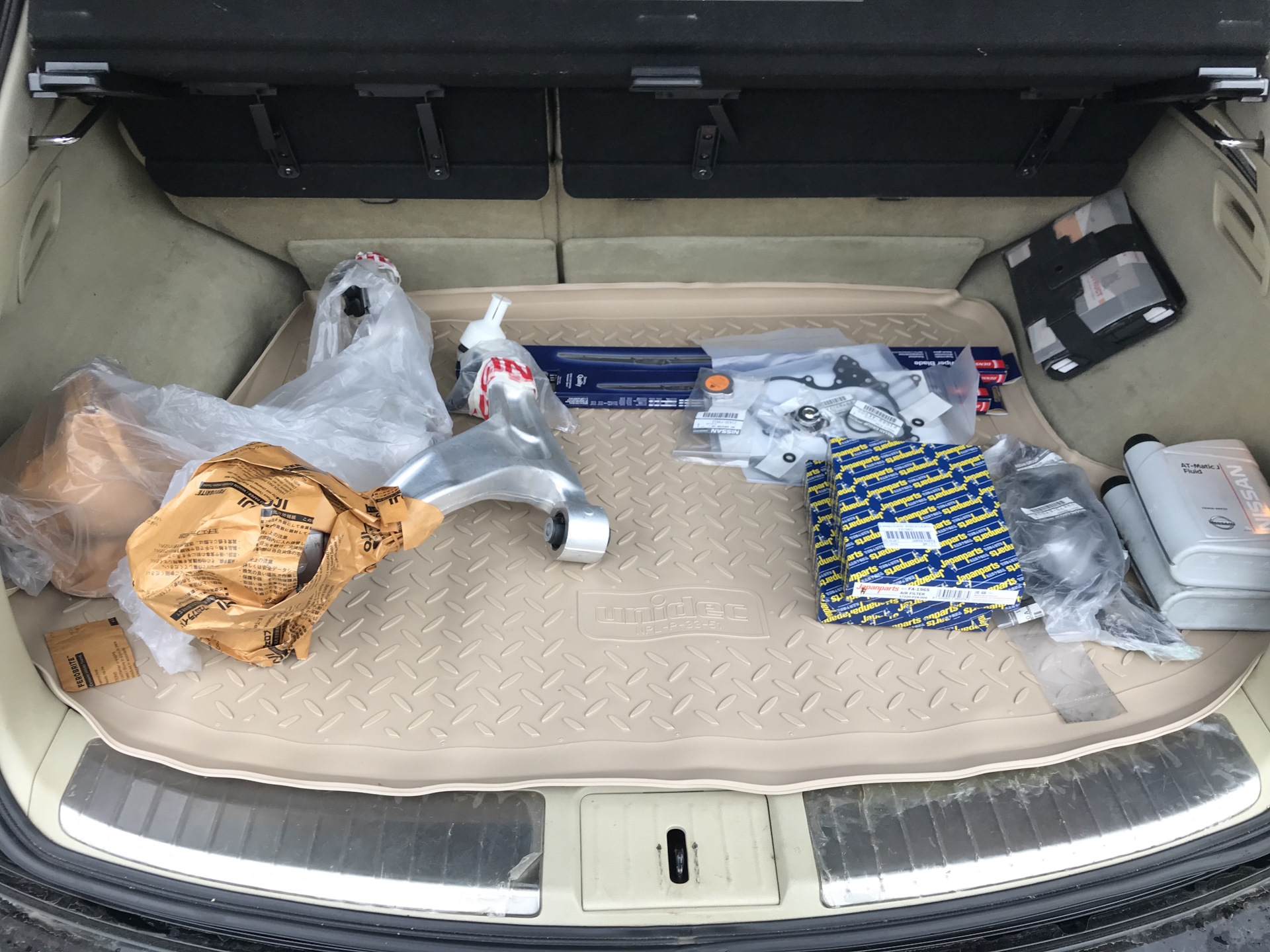 Закупка запчастей — Infiniti FX (2G), 3,7 л, 2011 года | запчасти | DRIVE2