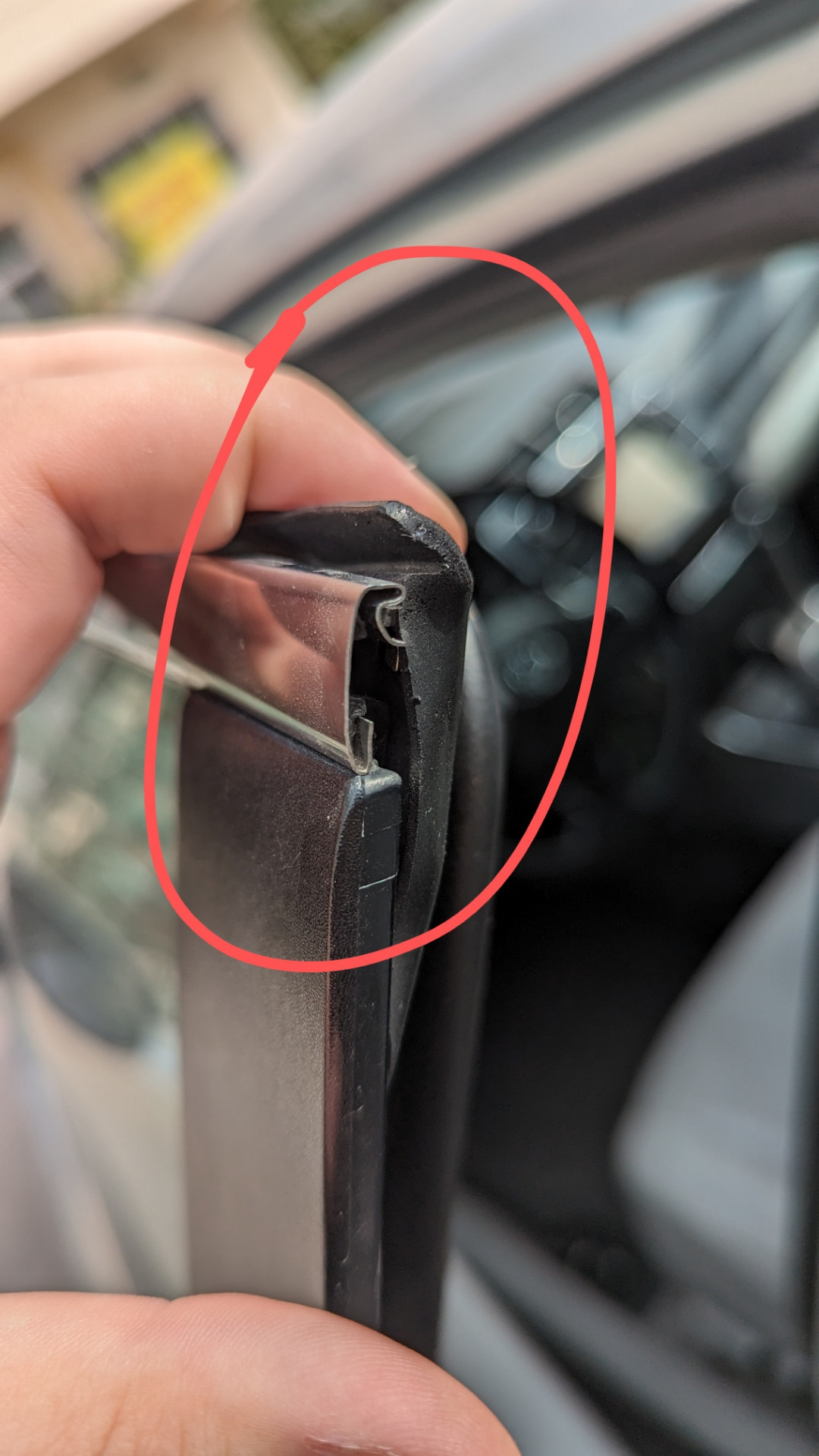 Замена верхнего молдинга двери — Toyota Camry (XV50), 2,5 л, 2016 года ...