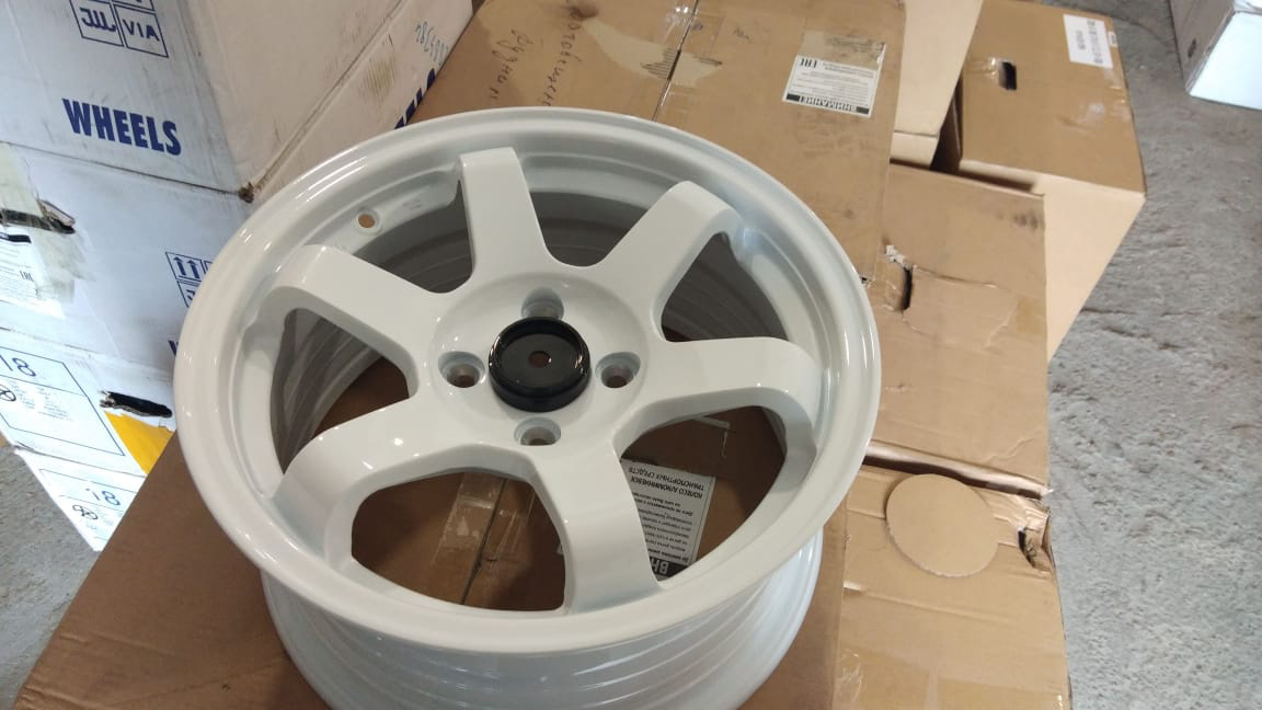 RAYS VOLK RACING TE37 — Mazda Demio (1G), 1,3 л, 2001 года | колёсные ...