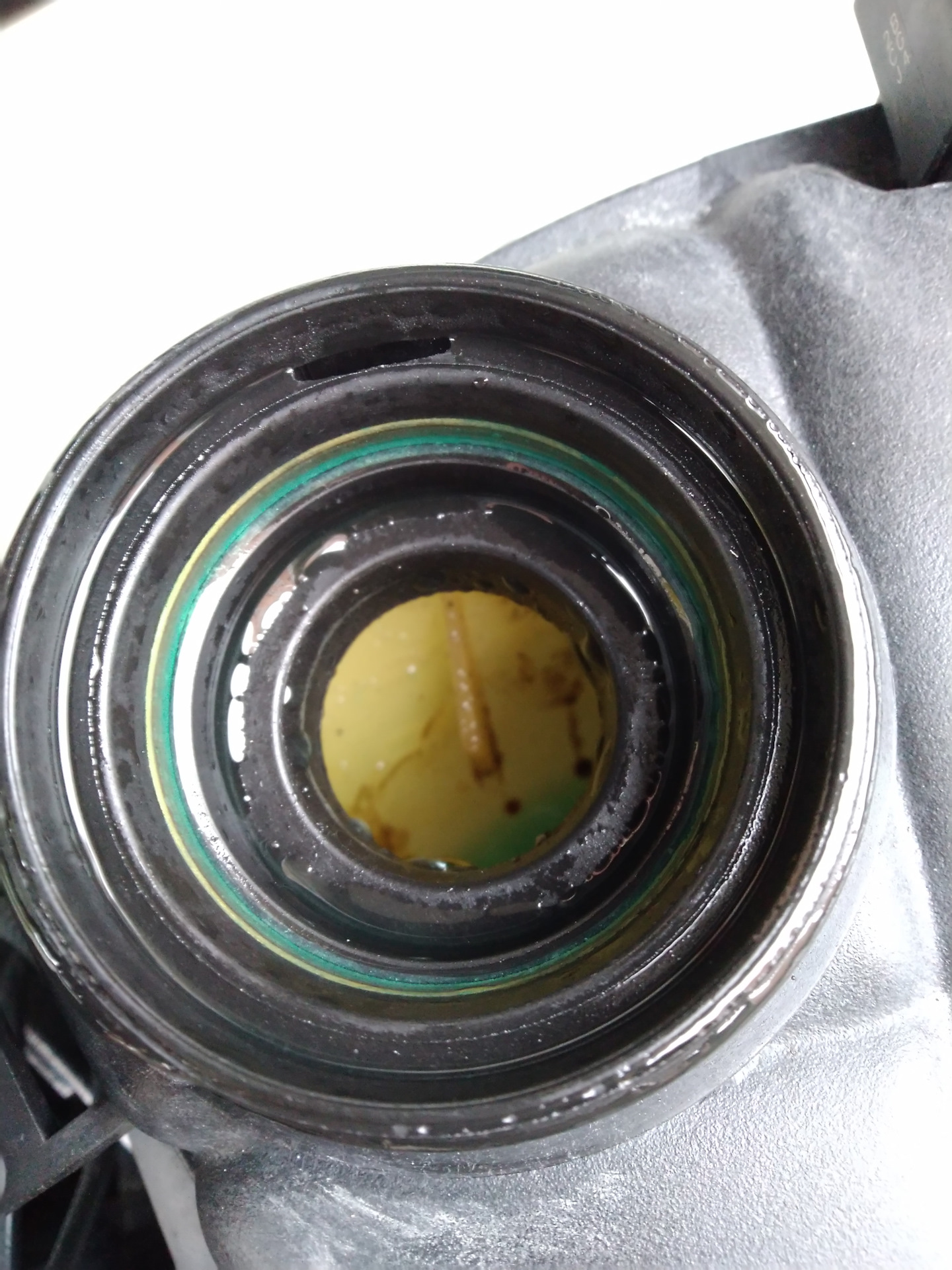 Первая непредвиденная неприятность. Течь теплообъемника. — Mercedes ...