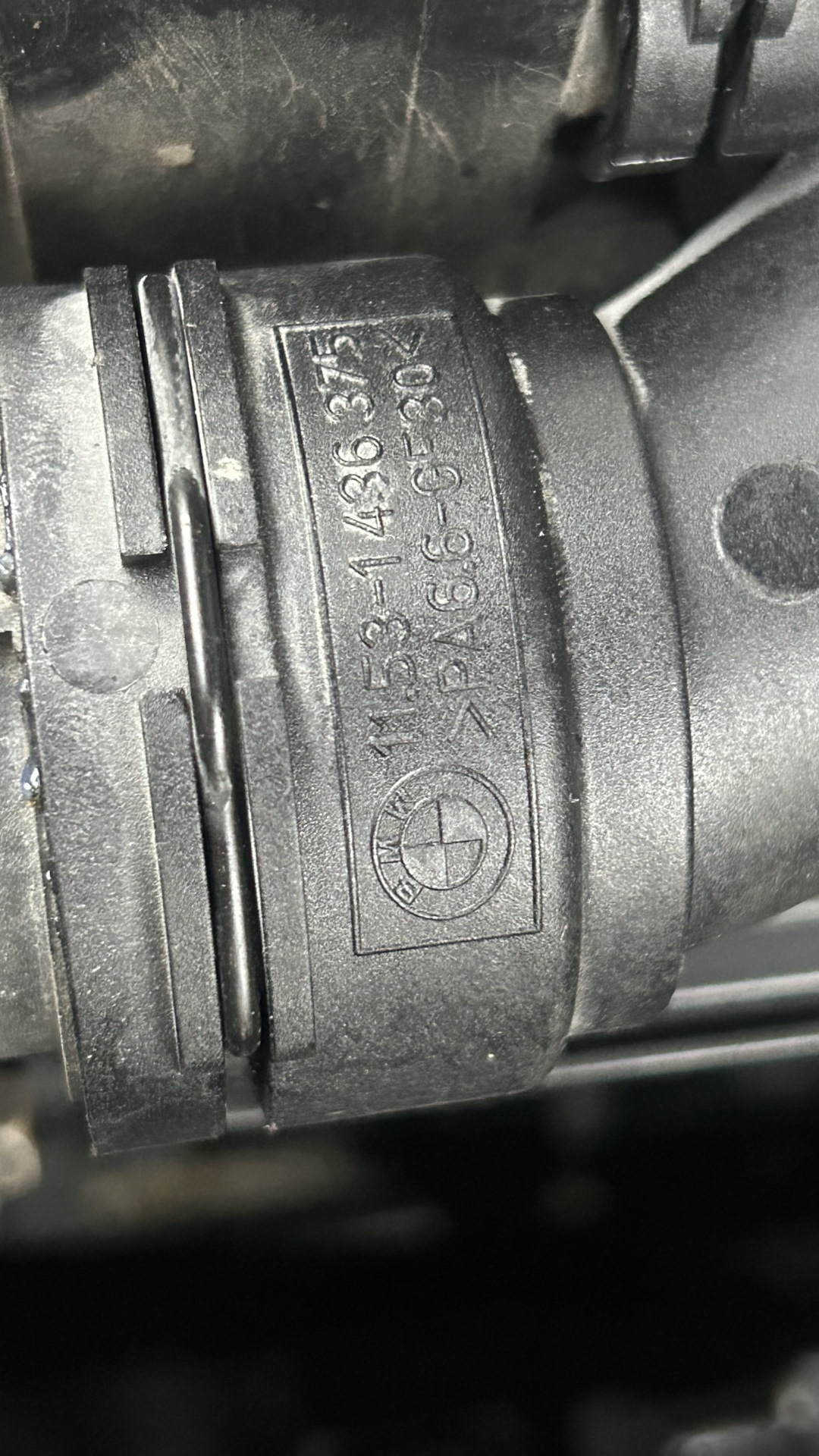 51. Реставрация рейки и верхний парубок радиатора — BMW X5 (E53), 3 л ...