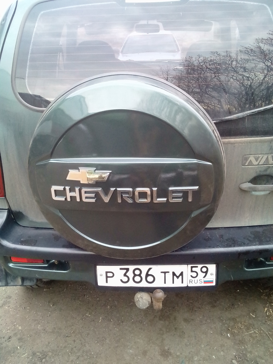колпак запасного колеса — Chevrolet Niva GLX, 1,7 л, 2008 года ...