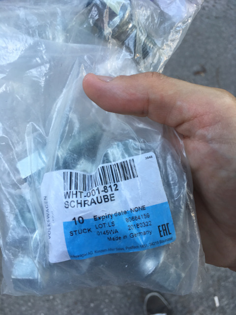 WHT001812 Болт крепления колеса VAG | Запчасти на DRIVE2