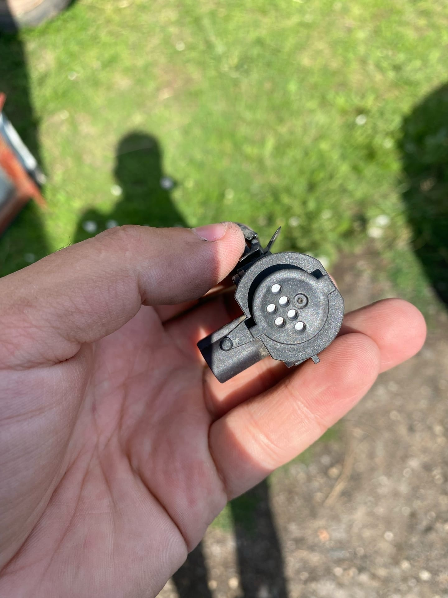 Замена датчика AUC — BMW 5 series (F10), 2 л, 2016 года | своими руками ...