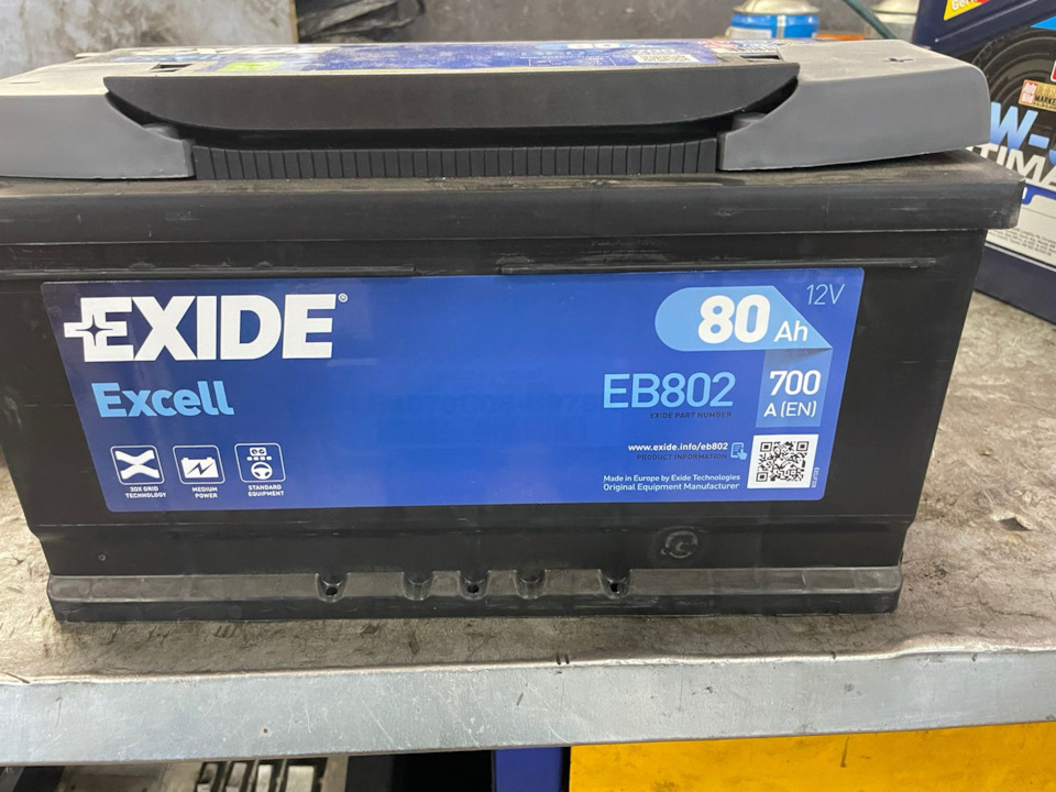 Замена аккумулятора Exide EB802 — Mercedes-Benz C-Class Coupe (C204), 1 ...