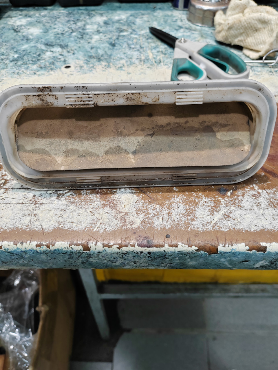 Пыль в багажнике — Toyota Land Cruiser Prado 150-series, 2,7 л, 2010 ...