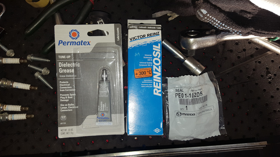 PE01102D5 Прокладка датчика масла MAZDA | Запчасти на DRIVE2