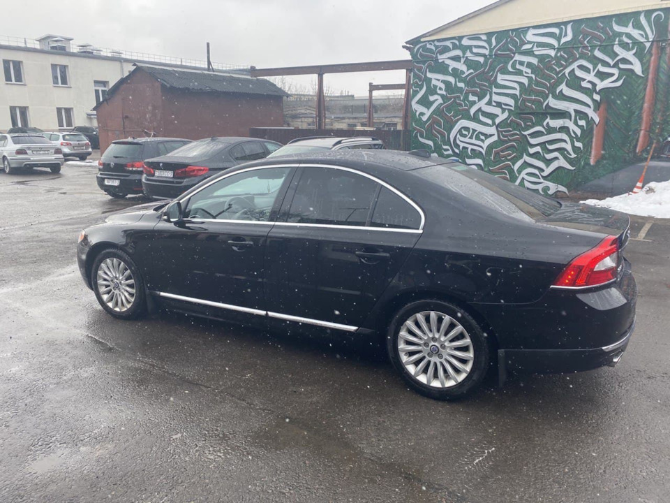 43. Хромированные молдинги дверей — Volvo S80 (2G), 1,6 л, 2013 года ...