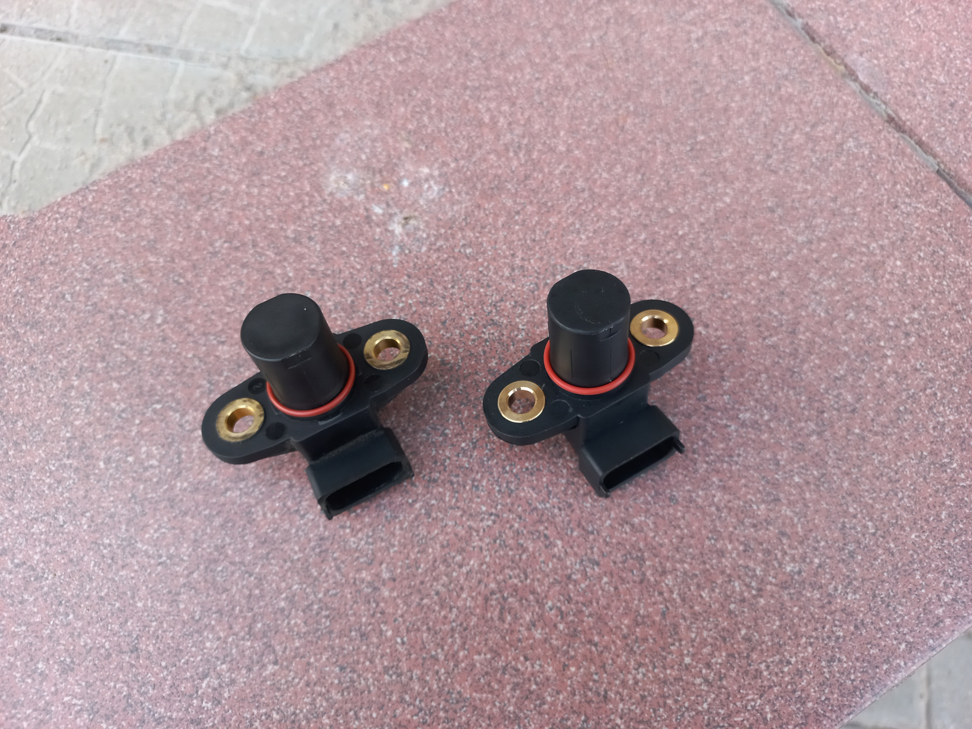 389 — замена датчика распредвала 1611533228 (RPA0041530028) — SsangYong ...