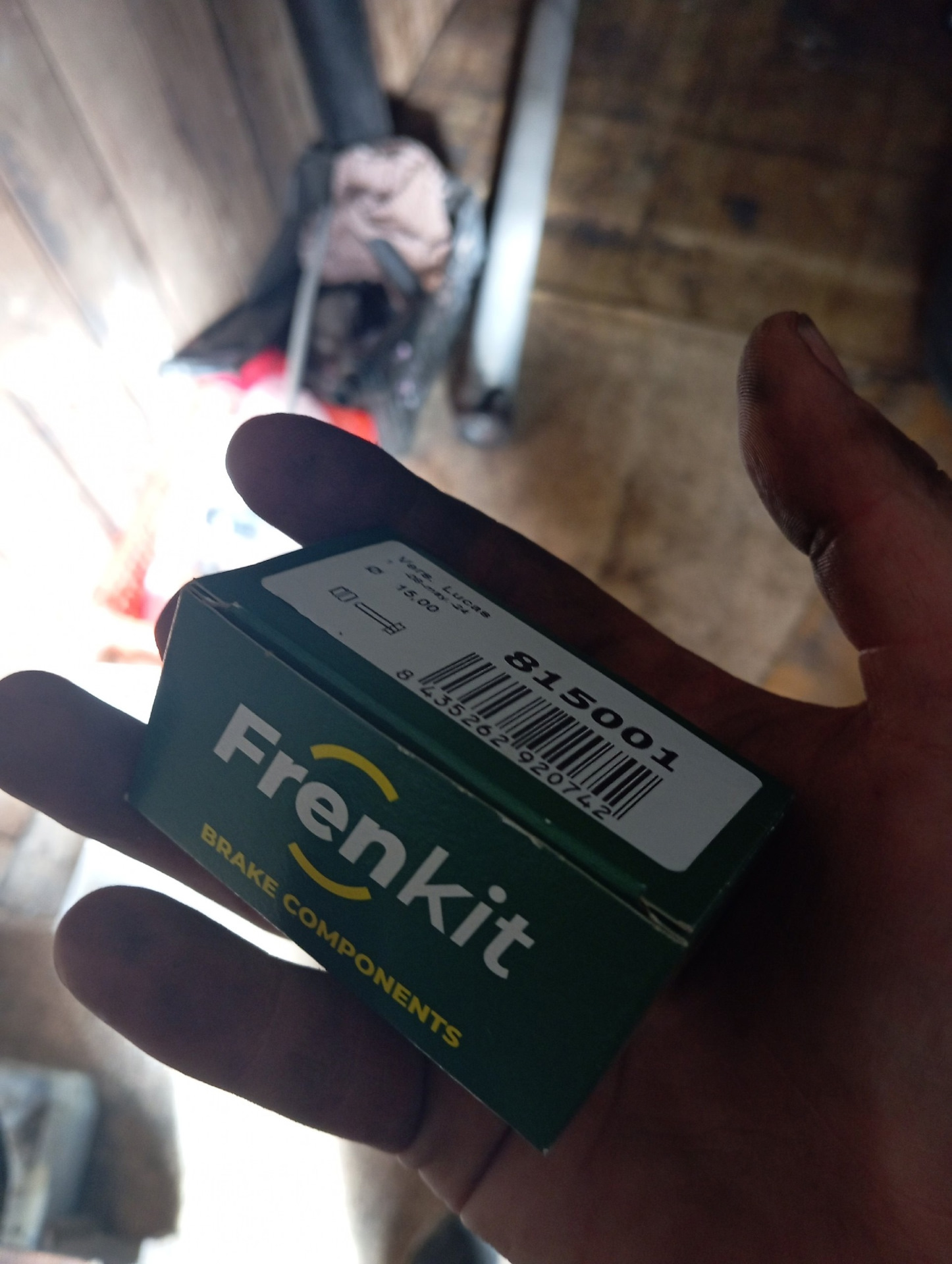 Пыльники направляющих суппортов — ГАЗ 3102, 2,3 л, 2007 года | своими ...