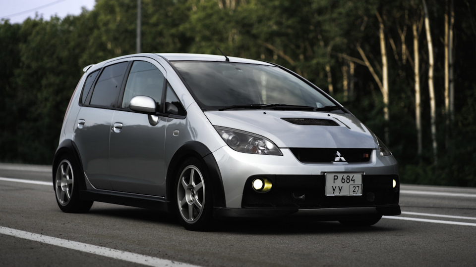 Mitsubishi Colt Ralliart 1.5 бензиновый 2010 | Version R на DRIVE2