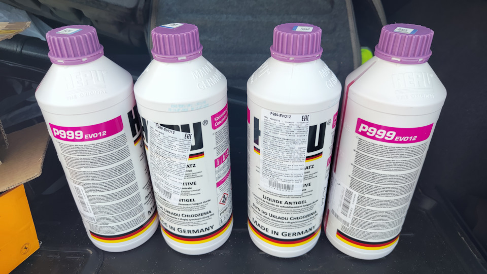 Замена помпы и ремкомплекта ГРМ — Volkswagen Tiguan (2G), 2 л, 2017 ...