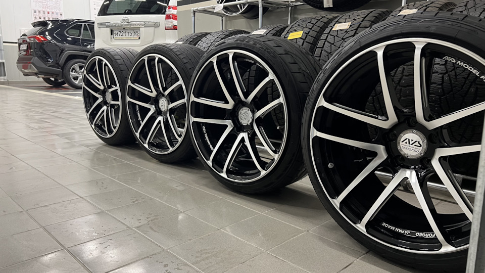 Yokohama AVS MODEL F50 — Lexus IS-F, 5 л, 2008 года | колёсные диски ...